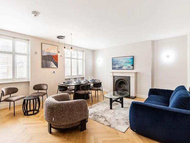 Apartment at Gloucester Place, City of Westminster