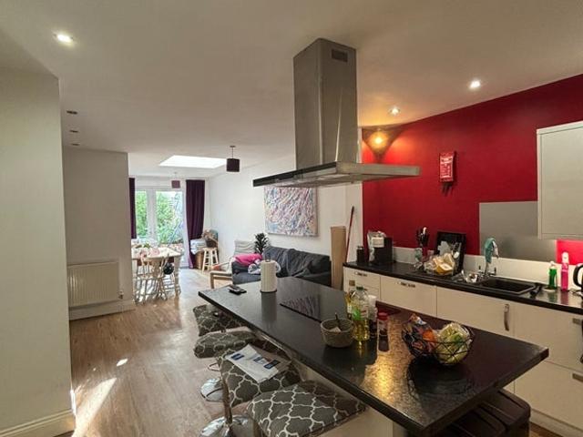 Apartment at Gloucester Road, Bristol