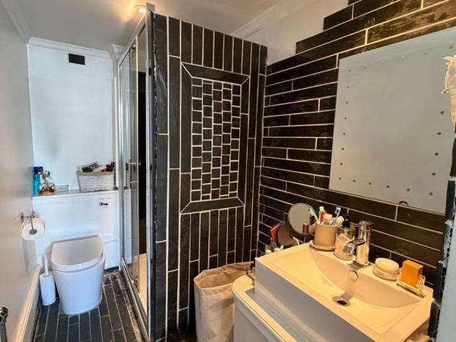 Apartment at Gloucester Street, City of Westminster