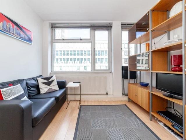 Apartment at Grafton Way, Greater London