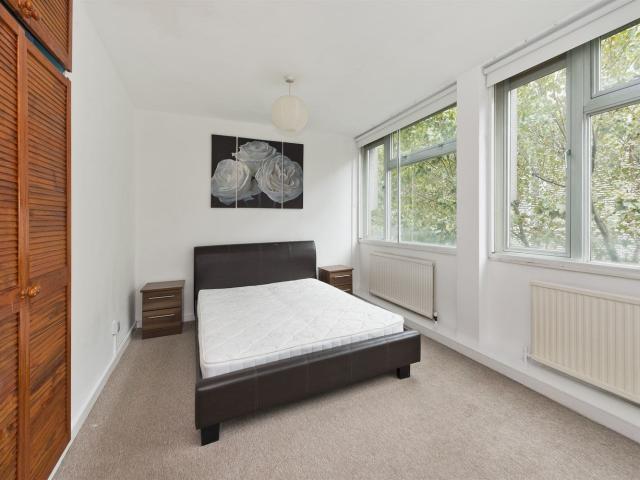 Apartment at Grafton Way, London