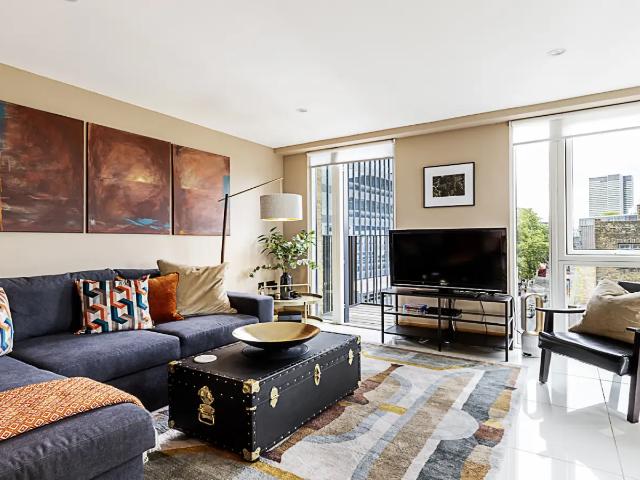 Apartment at Inverness Terrace, City of Westminster