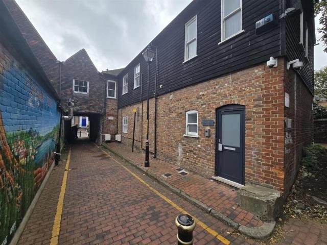 Apartment at Grafton Road, Borough of Swale