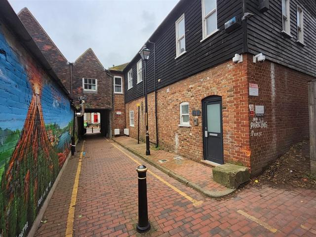 Apartment at Grafton Road, Borough of Swale