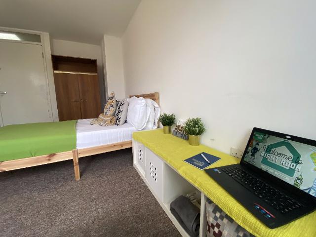 Apartment at Grafton Road, Greater London