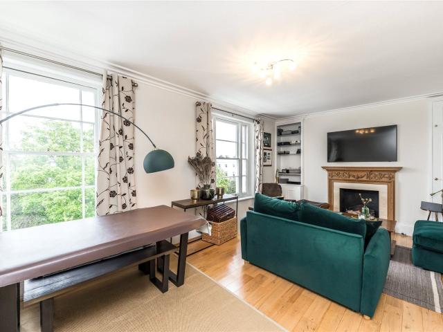Apartment at Grafton Square, Greater London