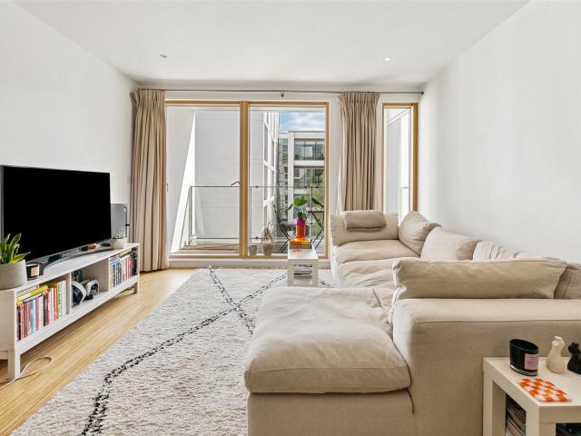 Apartment at Grafton Square, Greater London