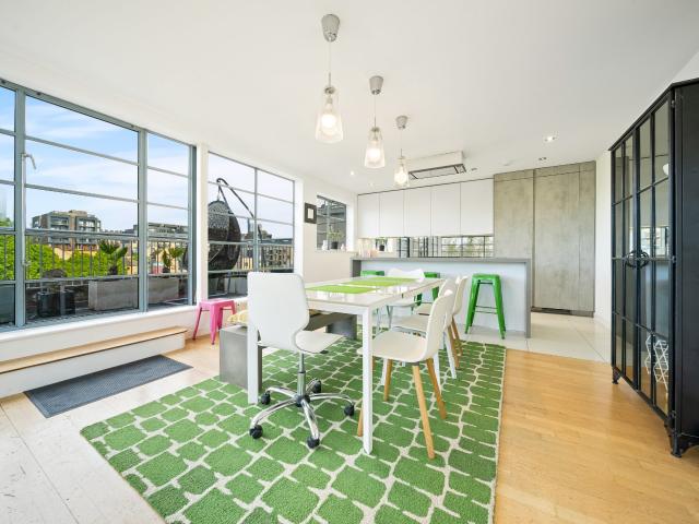 Apartment at Graham Street, Greater London