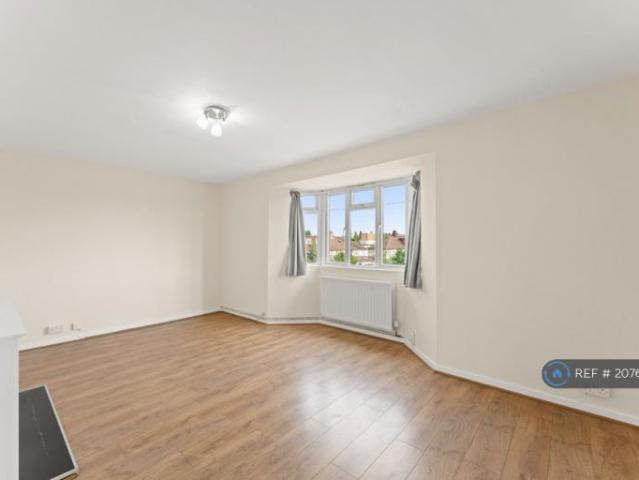 Apartment at Grand Drive, Greater London