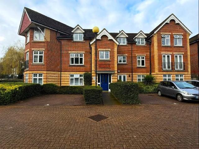 Apartment at Grandfield Avenue, Watford