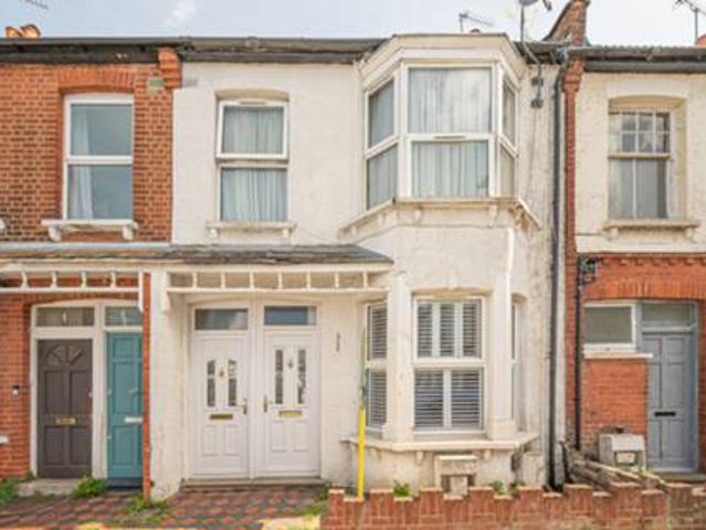 Apartment at Grange Avenue, Greater London