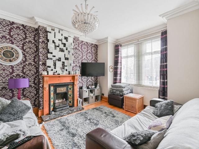 Apartment at Grange Park Road, Greater London