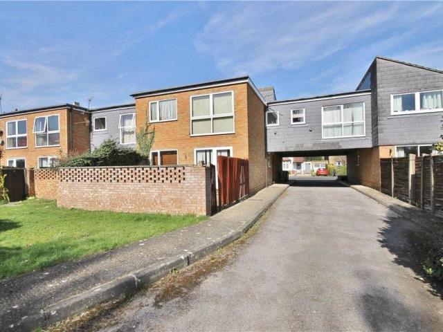 Apartment at Grange Road, Borough of Runnymede