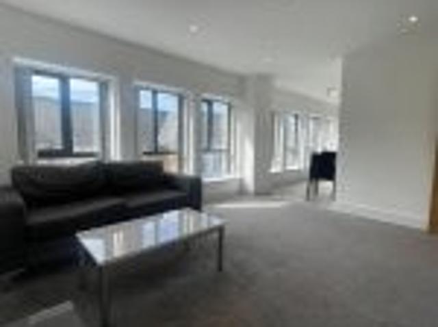 Apartment at Grange Road, Birkenhead