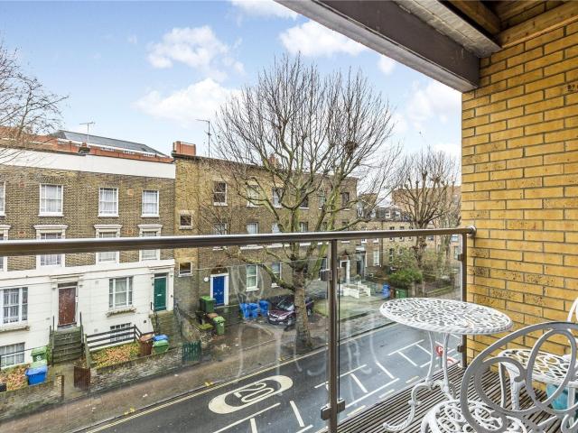 Apartment at Grange Road, Greater London