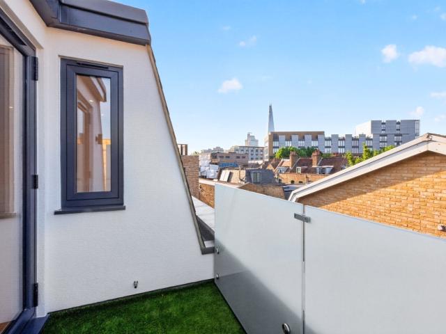 Apartment at Grange Road, Greater London
