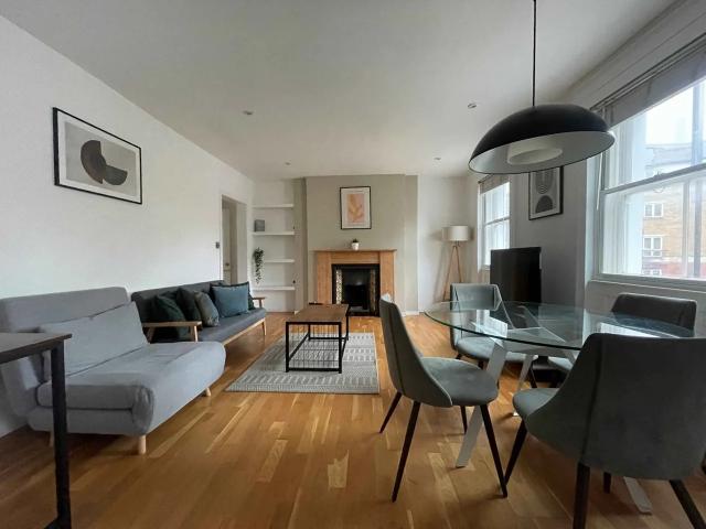 Apartment at Grange Road, Greater London