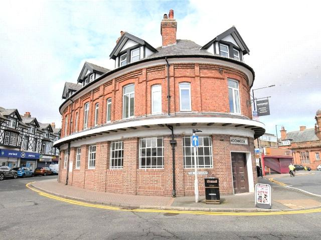 Apartment at Grange Road, West Kirby