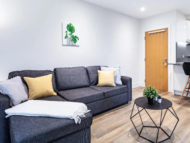 Apartment at Grange Walk, Greater London