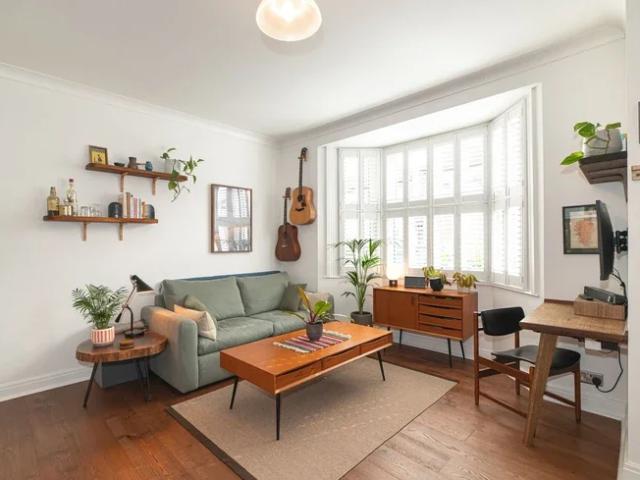 Apartment at Granville Road, Greater London