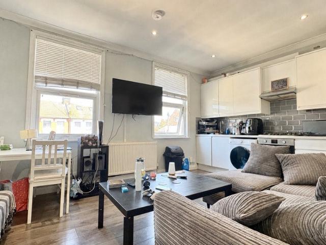 Apartment at Granville Road, Greater London