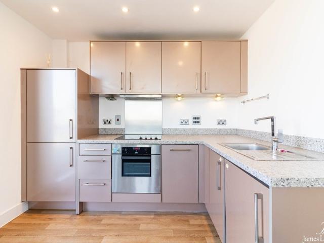 Apartment at Granville Square, Birmingham