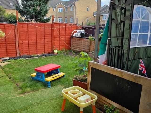 Apartment at Graveney Grove, Greater London