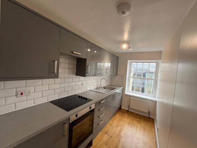 Apartment at Gray's Inn Road, London
