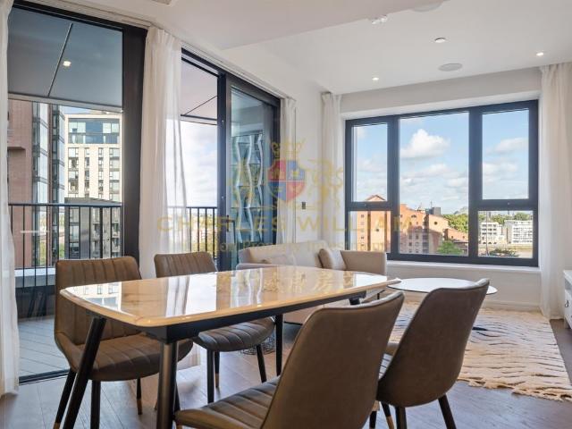 Apartment at Grayshott Road, Greater London