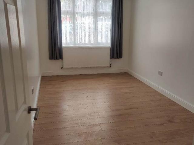 Apartment at Great Cambridge Road, Greater London