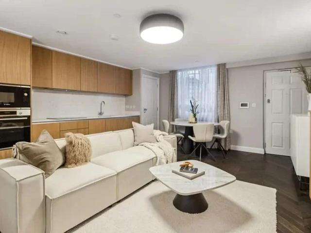 Apartment at Great Cumberland Place, City of Westminster