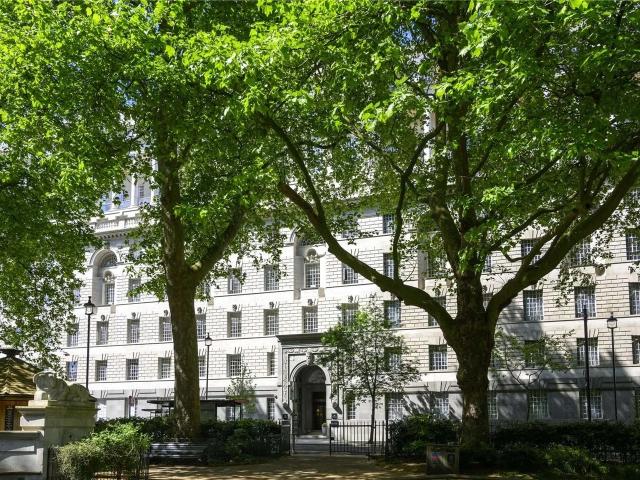 Apartment at Great George Street, City of Westminster