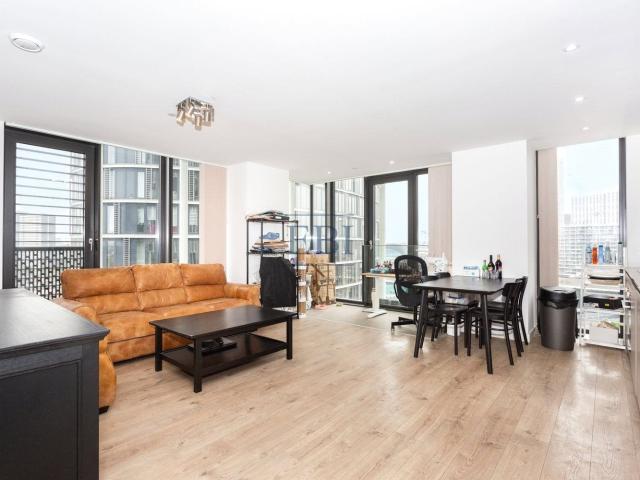 Apartment at Great Eastern Road, Greater London