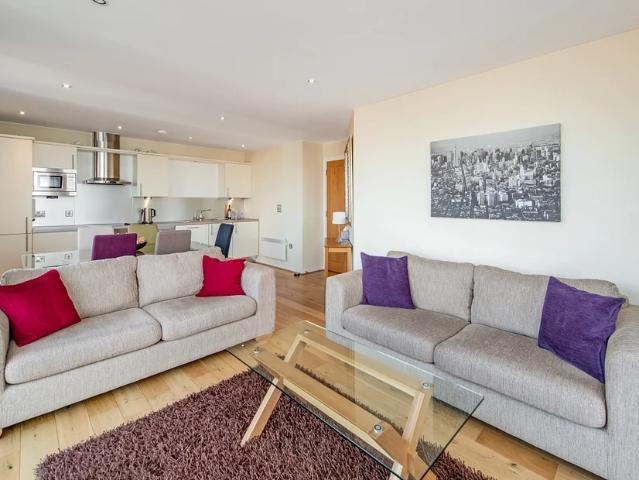 Apartment at Great Sutton Street, Greater London