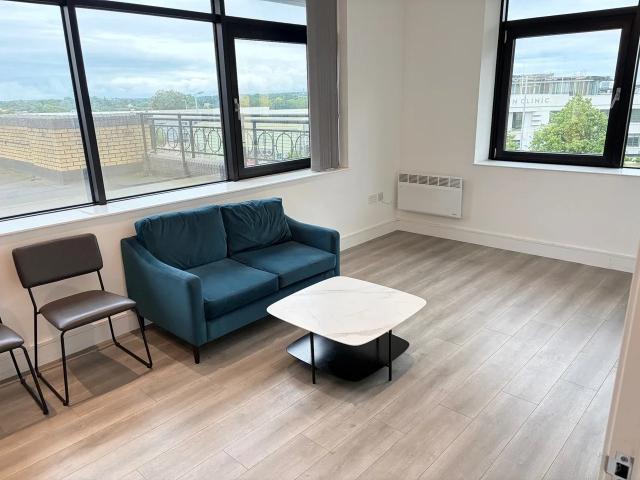 Apartment at Great West Road, Greater London