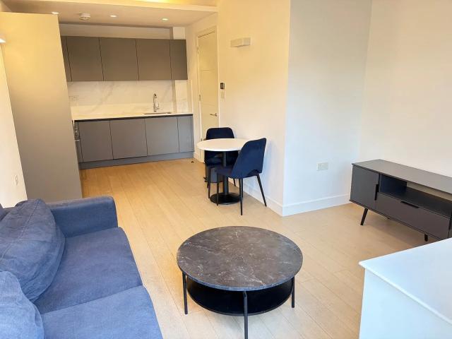 Apartment at Great West Road, Greater London