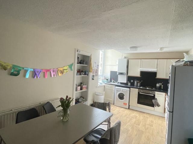 Apartment at Great Western Road, Glasgow