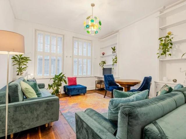 Apartment at Great Titchfield Street, City of Westminster