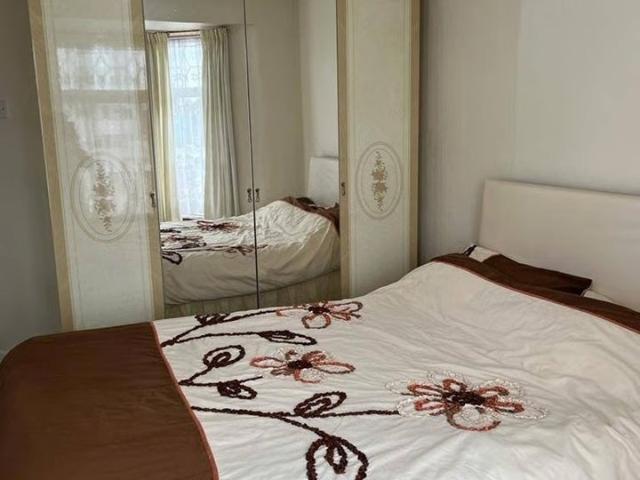Apartment at Greatfields Road, Greater London