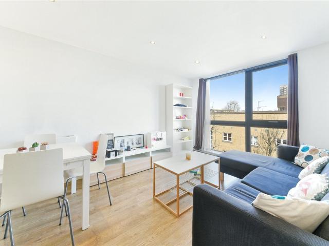 Apartment at Greatorex Street, Greater London