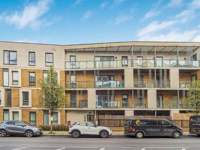 Apartment at Greenwich High Road, Greater London