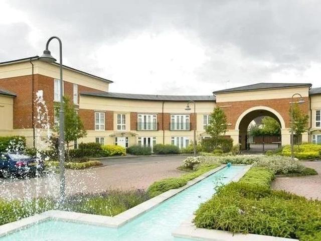 Apartment at Green Lane, Windsor