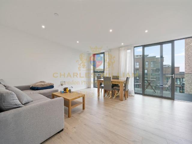 Apartment at Green Lanes, Greater London