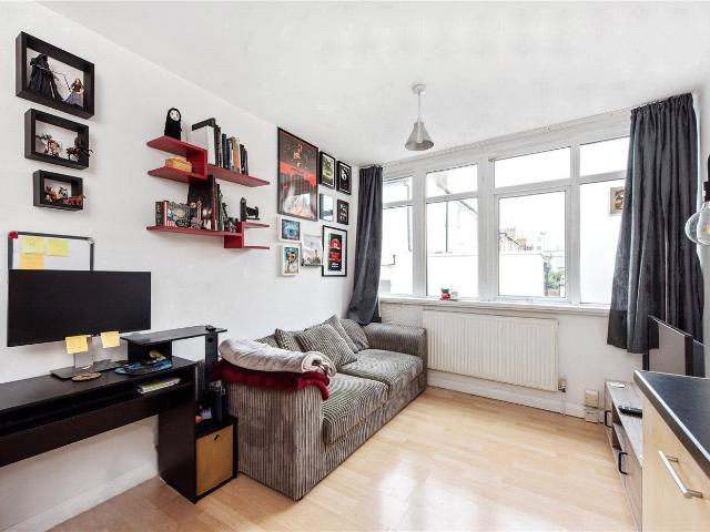 Apartment at Green Lanes, Greater London