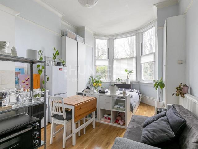 Apartment at Green Lanes, Greater London