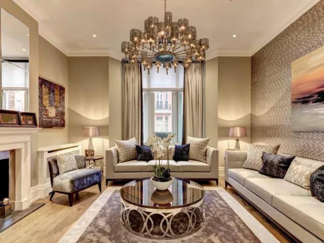 Apartment at Green Street, City of Westminster