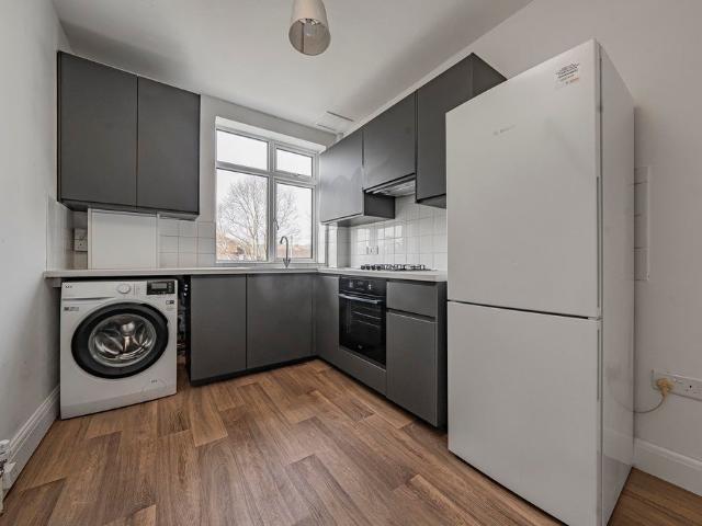 Apartment at Green Tiles Lane, Denham