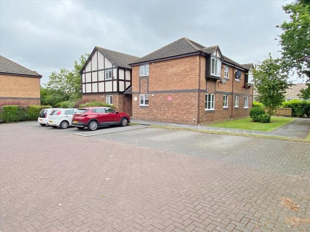 Apartment at Greenfinch Court, Staining