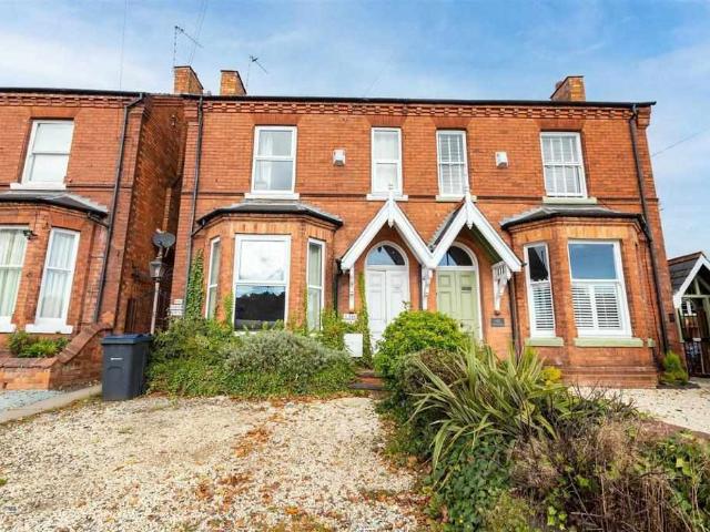Apartment at Greenfield Road, Birmingham