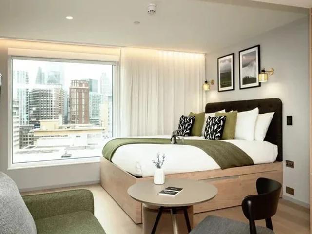 Apartment at Greenfield Road, Greater London